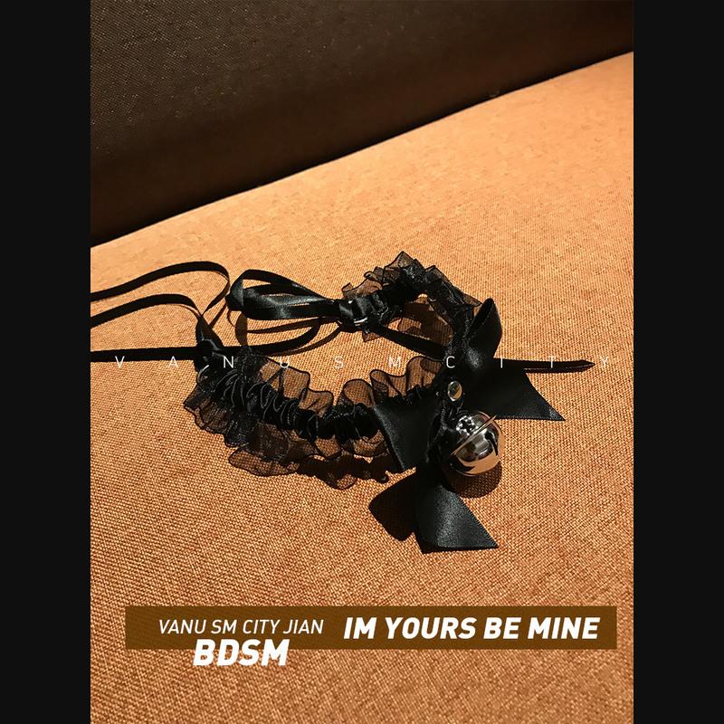 吉祥小炮vanu:情趣SM蕾丝铃铛项圈女狗奴k9调教道具日常配搭 超级美视频介绍_吉祥小炮vanu:情趣SM蕾丝铃铛项圈女狗奴k9调教道具日常配搭 超级美功能演示视频-苏宁易购