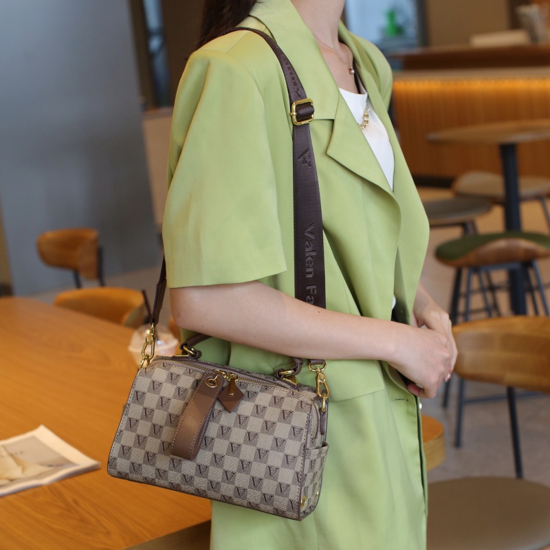 MKJ女士单肩包HBVF8056报价_参数_图片_视频_怎么样_问答-苏宁易购