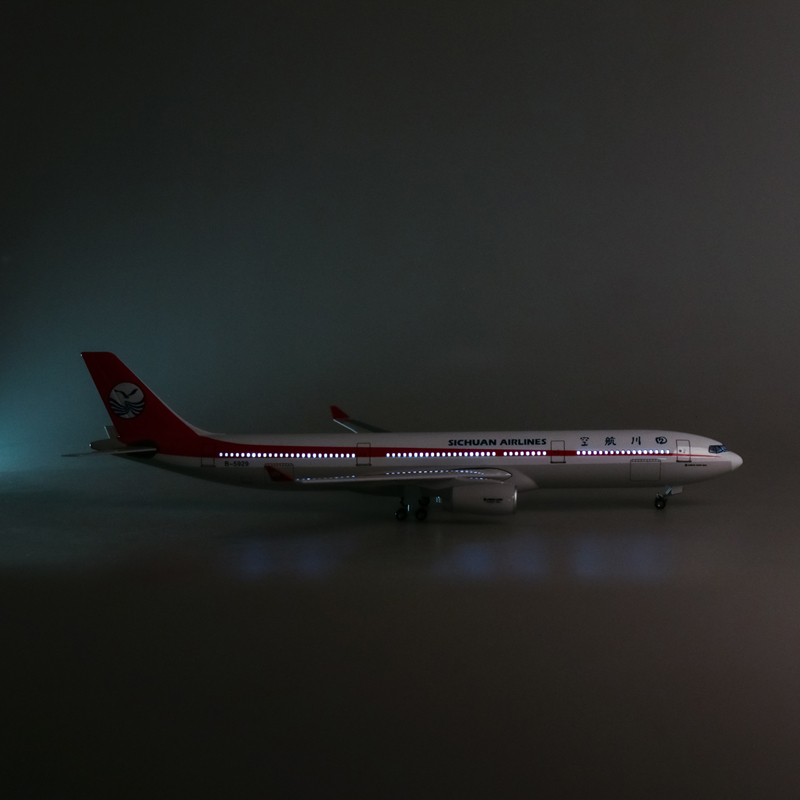 带轮子四川航空中国机长飞机模型8633仿真模型空客A319航模摆件 320neo升级版带底座带轮子无灯报价_参数_图片_视频_怎么样_问答-苏宁易购