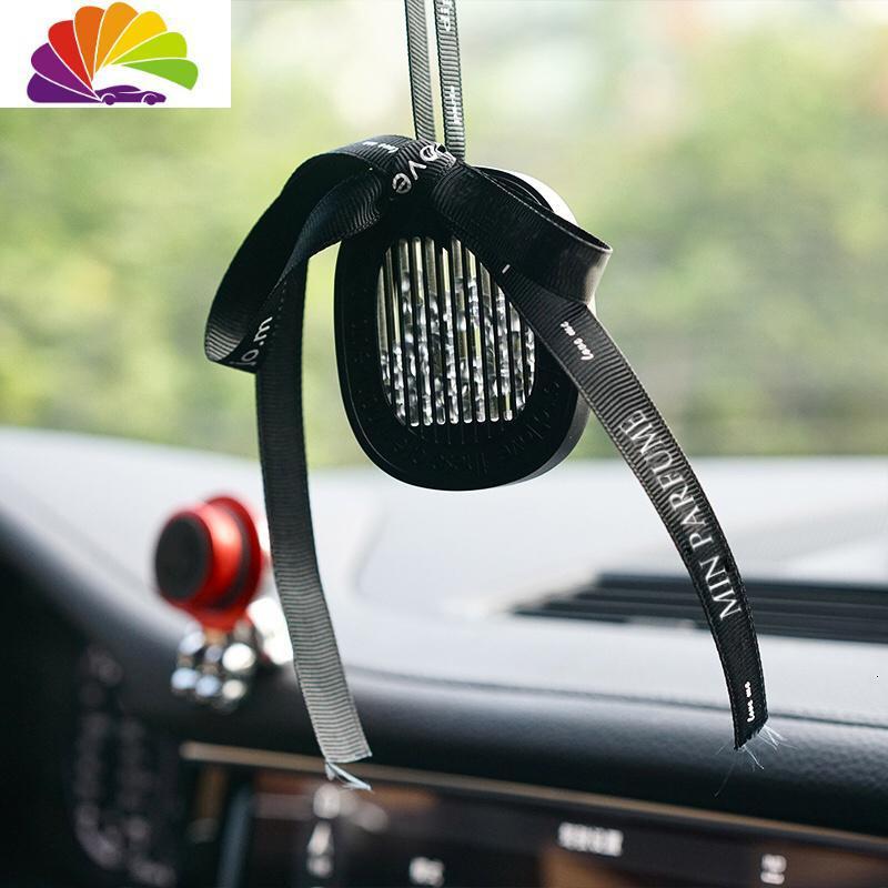 舒适主义jomy车载香水汽车内香薰车用固体香膏车上淡香氛男摆件女 琴酒报价_参数_图片_视频_怎么样_问答-苏宁易购